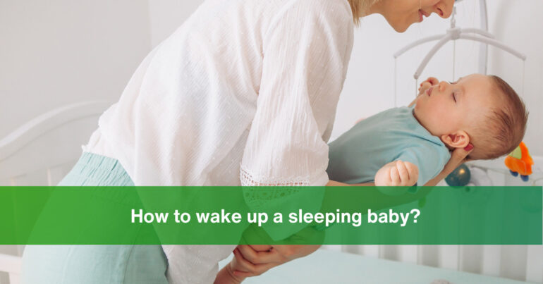 Why is my baby not crawling at 8 months? Expert Tips